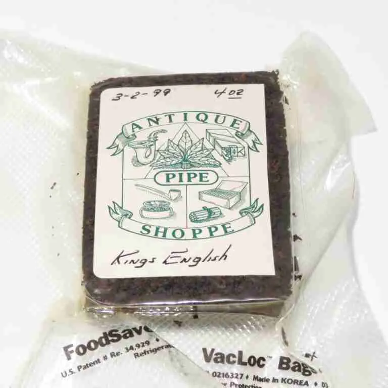 Pipestuds Consignment Shop | The Antique Pipe Shoppe's Kings English ...
